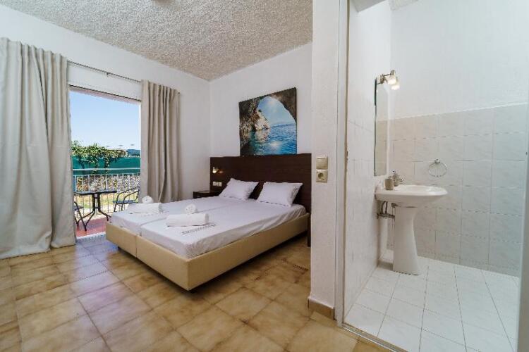 Mayo Rooms - Zakynthos