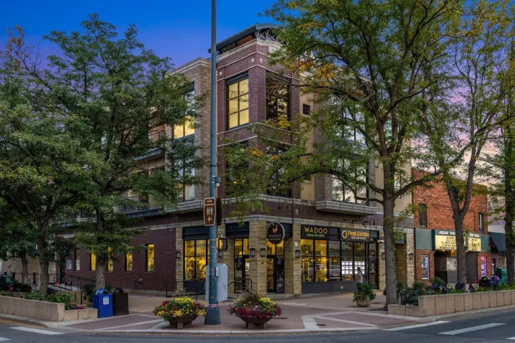 Penthouse With Mountain Views In Heart Of Old Town - Fort Collins, CO