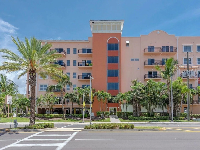 Madeira Bay Resort Ii - 309 - Treasure Island, FL