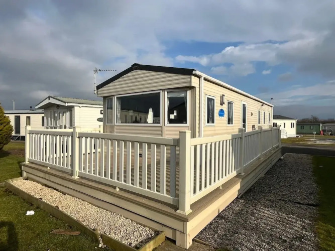 Seaside Bliss Cabin Retreat In Morecambe - Lancashire
