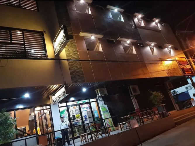 Urbantel Hotel - Lucena