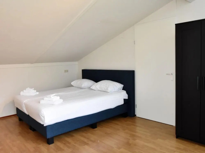 Pleasant Vacation Home With Shared Pool - Flevoland