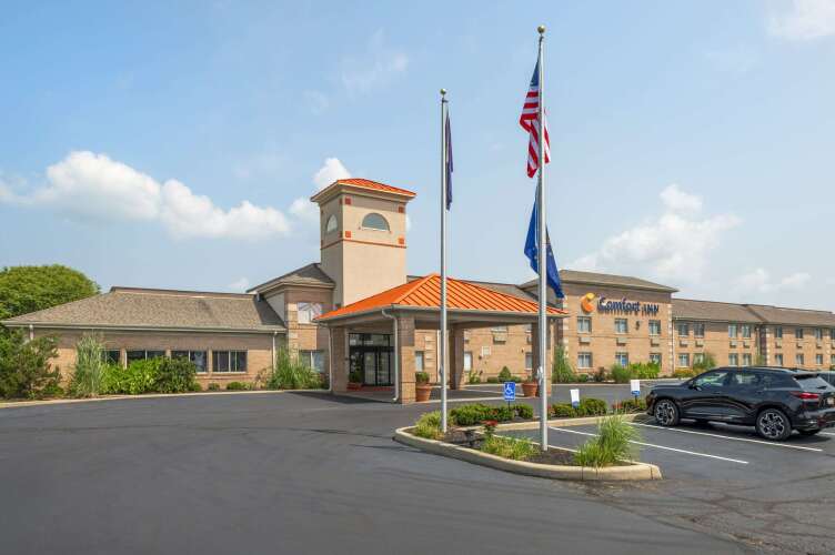Comfort Inn Near Indiana Premium Outlets - Brown County, IN