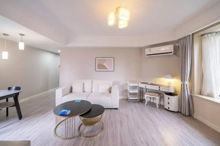 Tyms 1br Apt Gubei International Garden - Shanghai