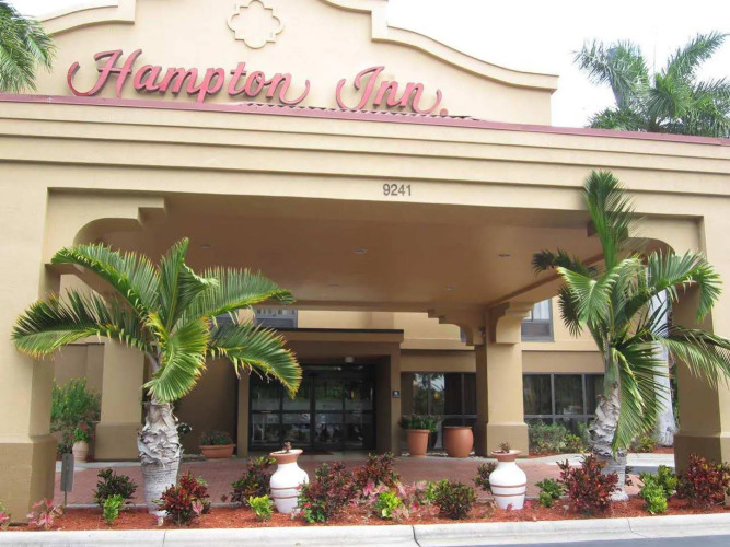Hampton Inn Fort Myers-airport & I-75 - Fort Myers, FL