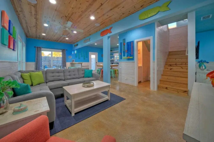 Private Yard, Shared Pool Near The Beach Bluetique Hotel By Avantstay - Port Aransas, TX