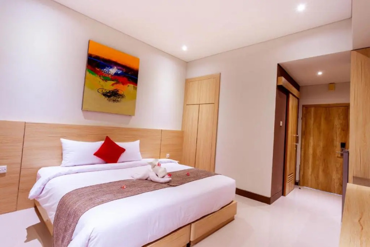 Lega Legi Town House Seminyak By The Lavana - Legian
