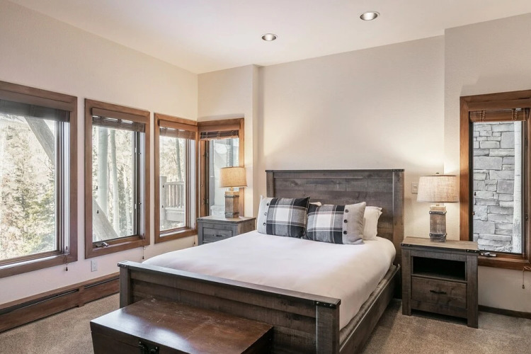 Crystal Chalet 12 By Avantstay Close To Town W/ Views Of San Sofia Ridge - Telluride, CO