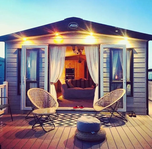 Seaview Chalet-durdledoor-sleeps4to6- Pet Friendly - Lulworth Cove