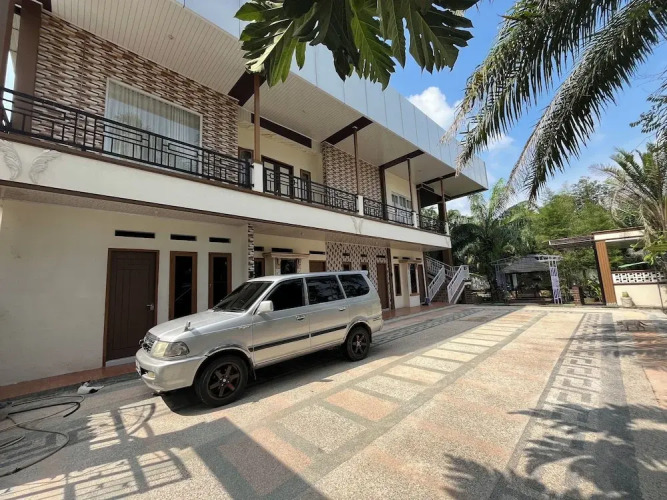 Villa Zahira & House 2 - Jambi