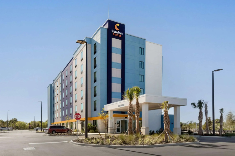 Comfort Suites Titusville Near Kennedy Space Center - Titusville, FL