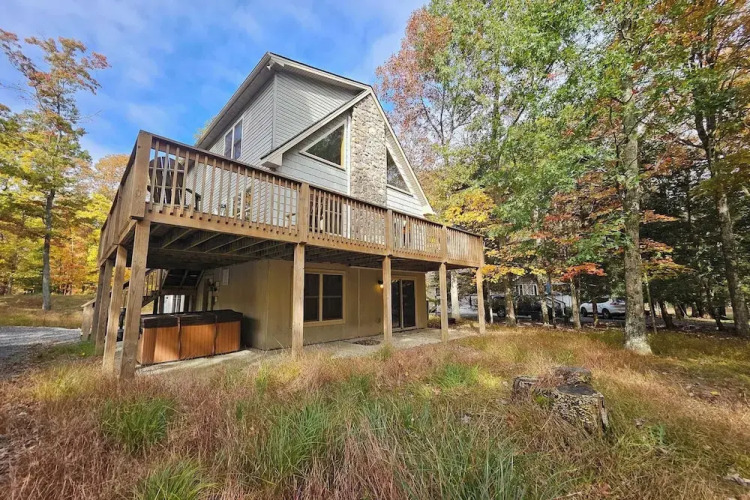 Hickory Haven By Avantstay Hot Tub, Game Room, Theater, Deck - Jim Thorpe, PA