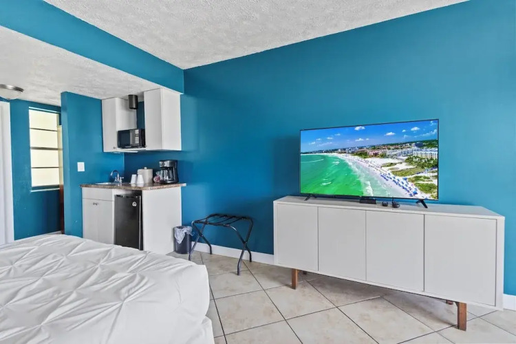 Oceanfront Inn - Fort Pierce, FL