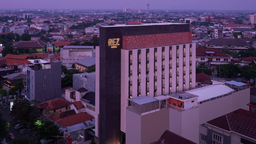 Rez Hotel Semarang - Semarang