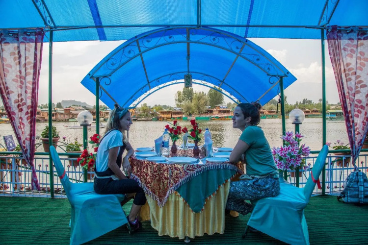 Swan Group Of Houseboats - Srinagar