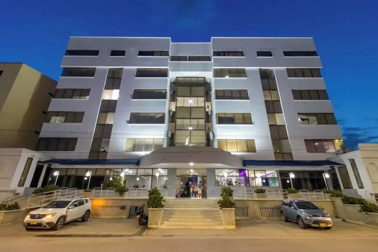 Hotel Axis Inn By Geh Suites - Santa Marta