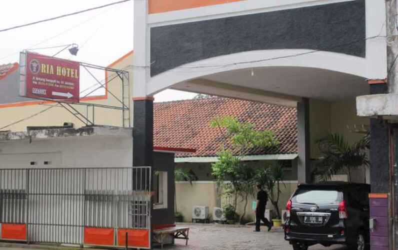 Ria Hotel Jember - Jember