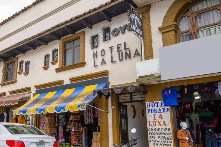 Oyo Hotel La Luna - San Cristóbal de las Casas