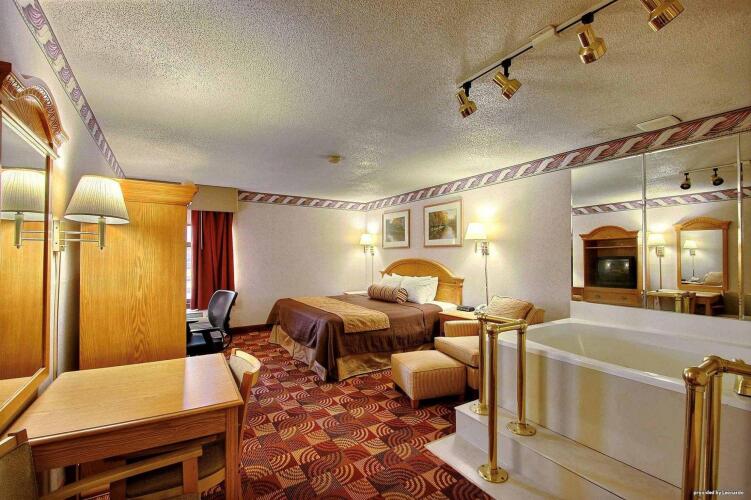 Best Western Martinsville Inn - Brown County, IN