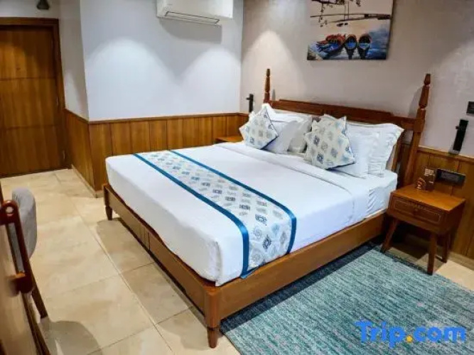 Ra Vista - Kolkata