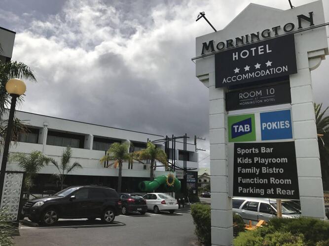 Mornington Hotel - Mornington