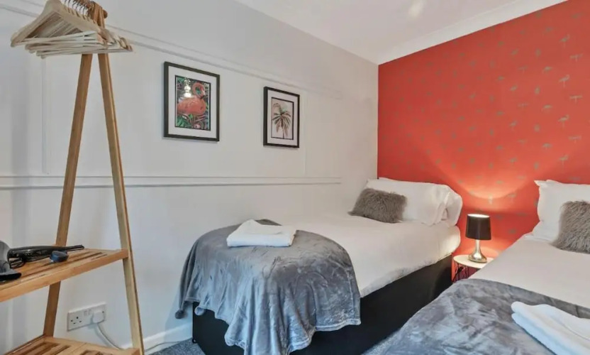 Seabright Townhouse- Super Stylish House- Parking For One Car- Sleeps Up To 12 - Sussex