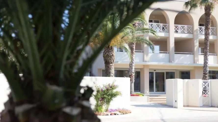 Suite Hotel L'oasi Di Riaci - Tropea