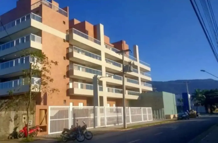 Apto Novo E Arejado Com Uma Ampla Sacada - Bertioga