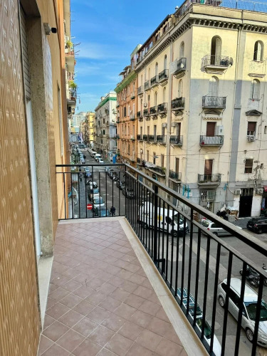 Punto House Ferrovia - Naples