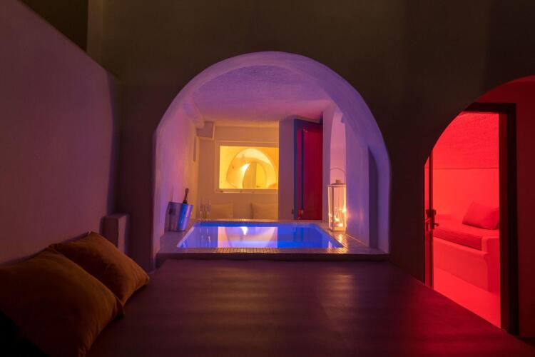 Abyssanto Suites & Spa - Santorini