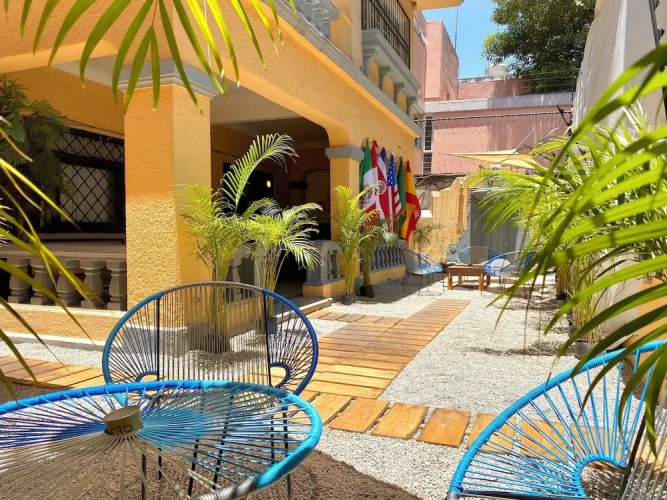 Rms Hostal - Roma - Baja California