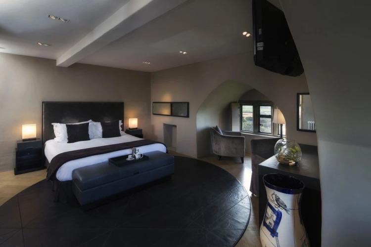 Roch Castle Hotel - Pembrokeshire