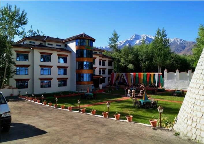 The Highland Mountain Resort & Spa - Kargil