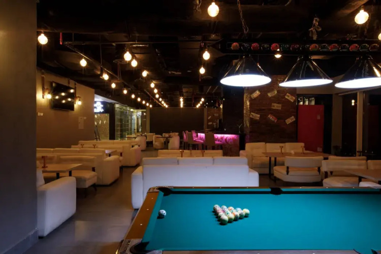 Seven Seas Hotel - Sharjah