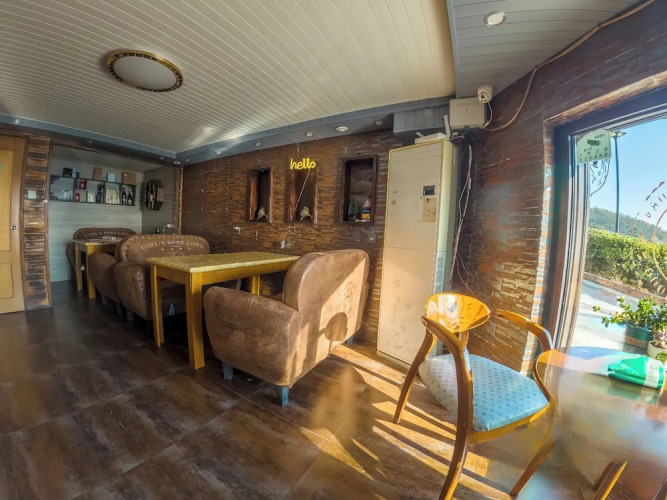 Laoshan Swan Castle Vacation Garden B&b - Qingdao