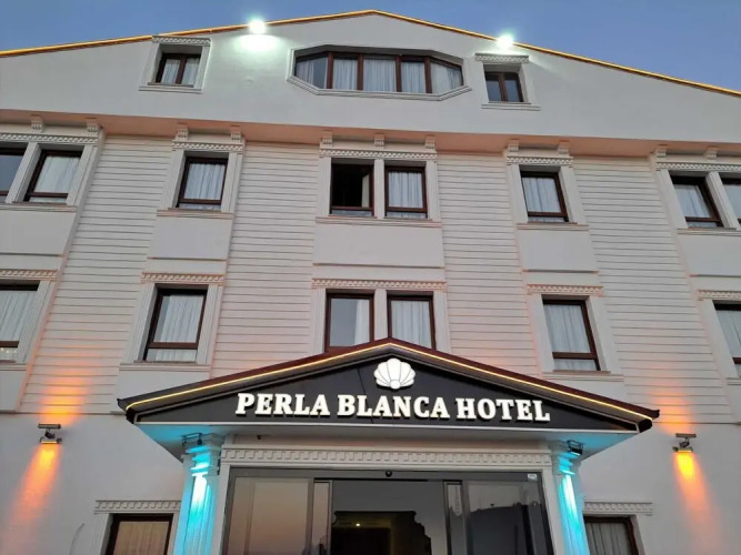 Perla Blanca Hotel - 特拉布宗省