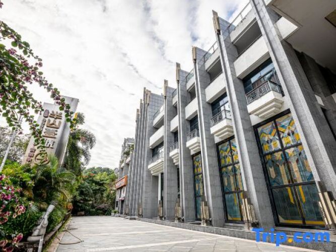 Sanya Banshan No.1 Seaview Bungalow Villa (Dadonghai Yacht Marina) - Sanya