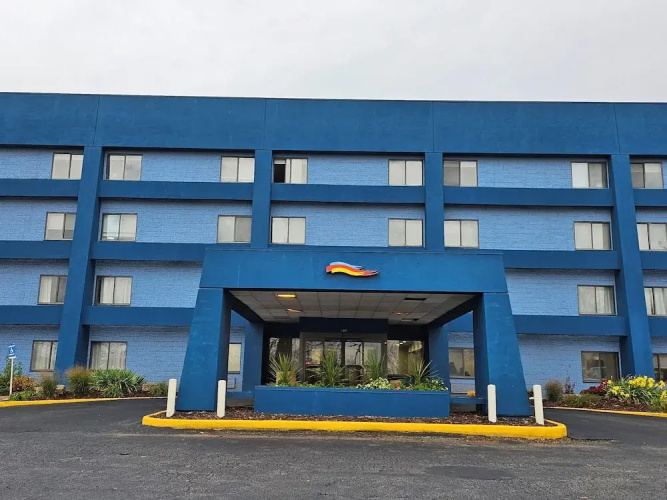 Baymont Inn & Suites Davenport - Iowa