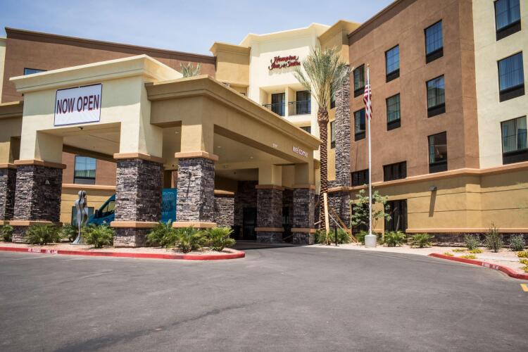 Hampton Inn & Suites Tempe/phoenix Airport, Az - Tempe, AZ