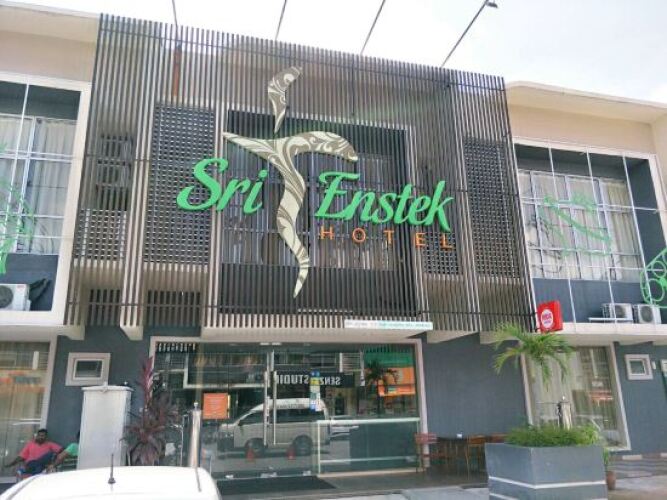 Sri Enstek Hotel Klia, Klia 2 & F1 - Sepang