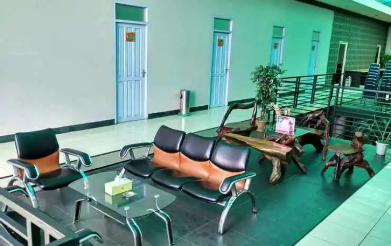 Urbanview Hotel Bagoes Sintang By Reddoorz - Sintang