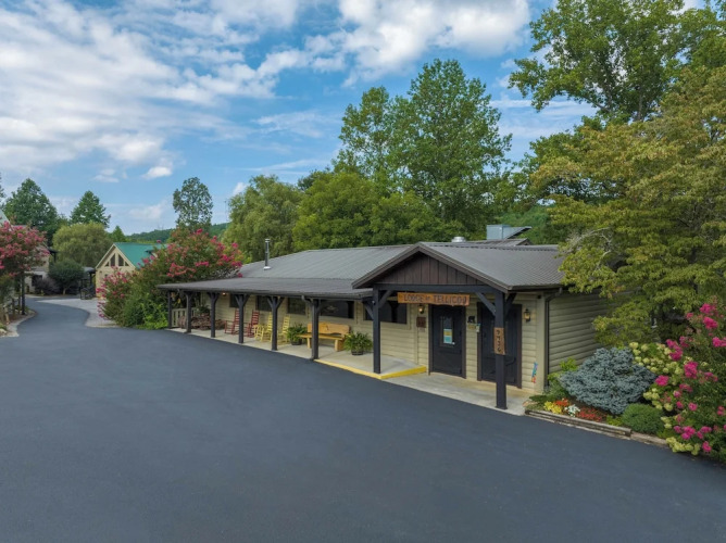 Lodge At Tellico - Tellico Plains, TN