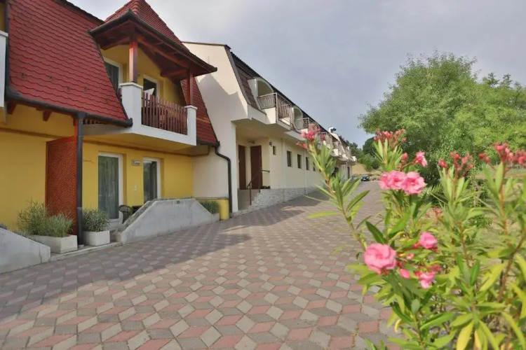 Margaréta Apartman éS ÜDülőház - Bogács