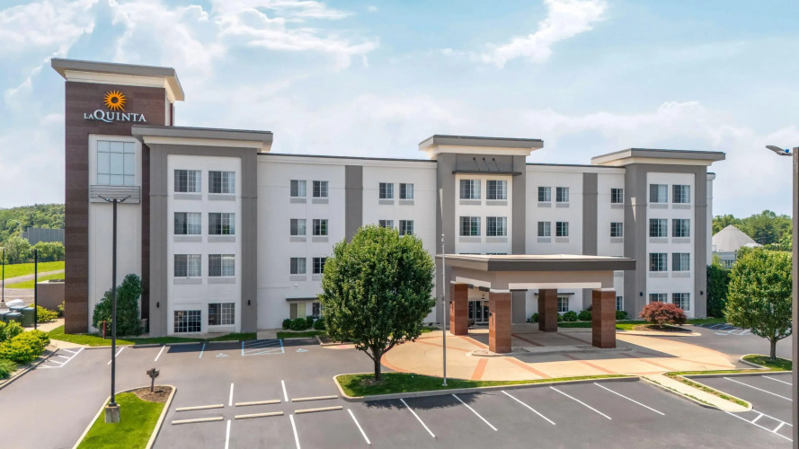 La Quinta Inn & Suites By Wyndham Columbus - Edinburgh - 브라운 카운티