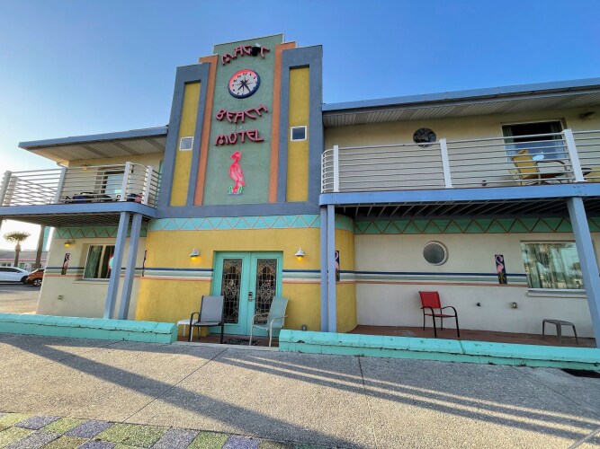 Magic Beach Motel - Vilano Beach, FL