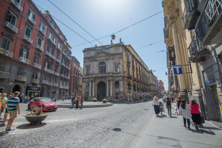 Palazzo Doria D'angri Suites - Naples