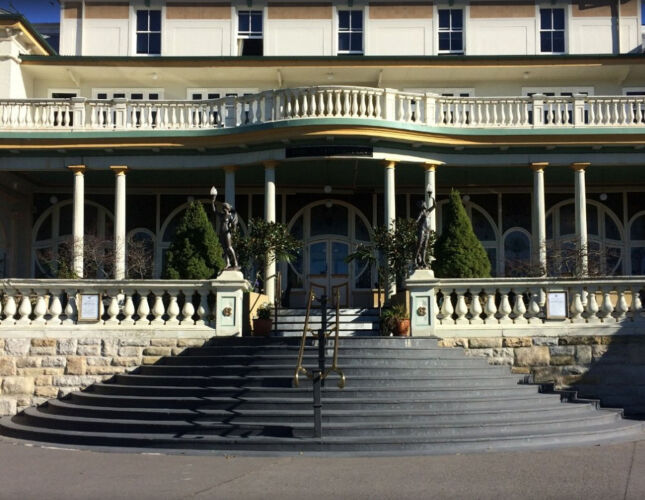 The Carrington Hotel - Katoomba