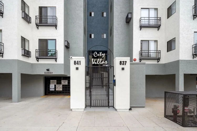 Barsala City Villas - San Diego, CA