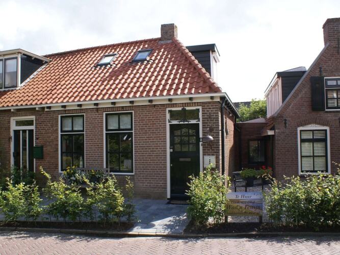 Fantastic Luxury Vacation Home And Next To The Wadden Sea - Ameland