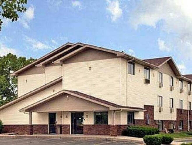 Super 8 Lansing - Lansing, MI